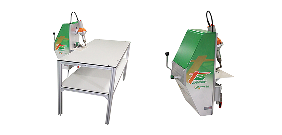 Soudure à air chaud et fer chaud, centre d'usinage et fraisage, et ...